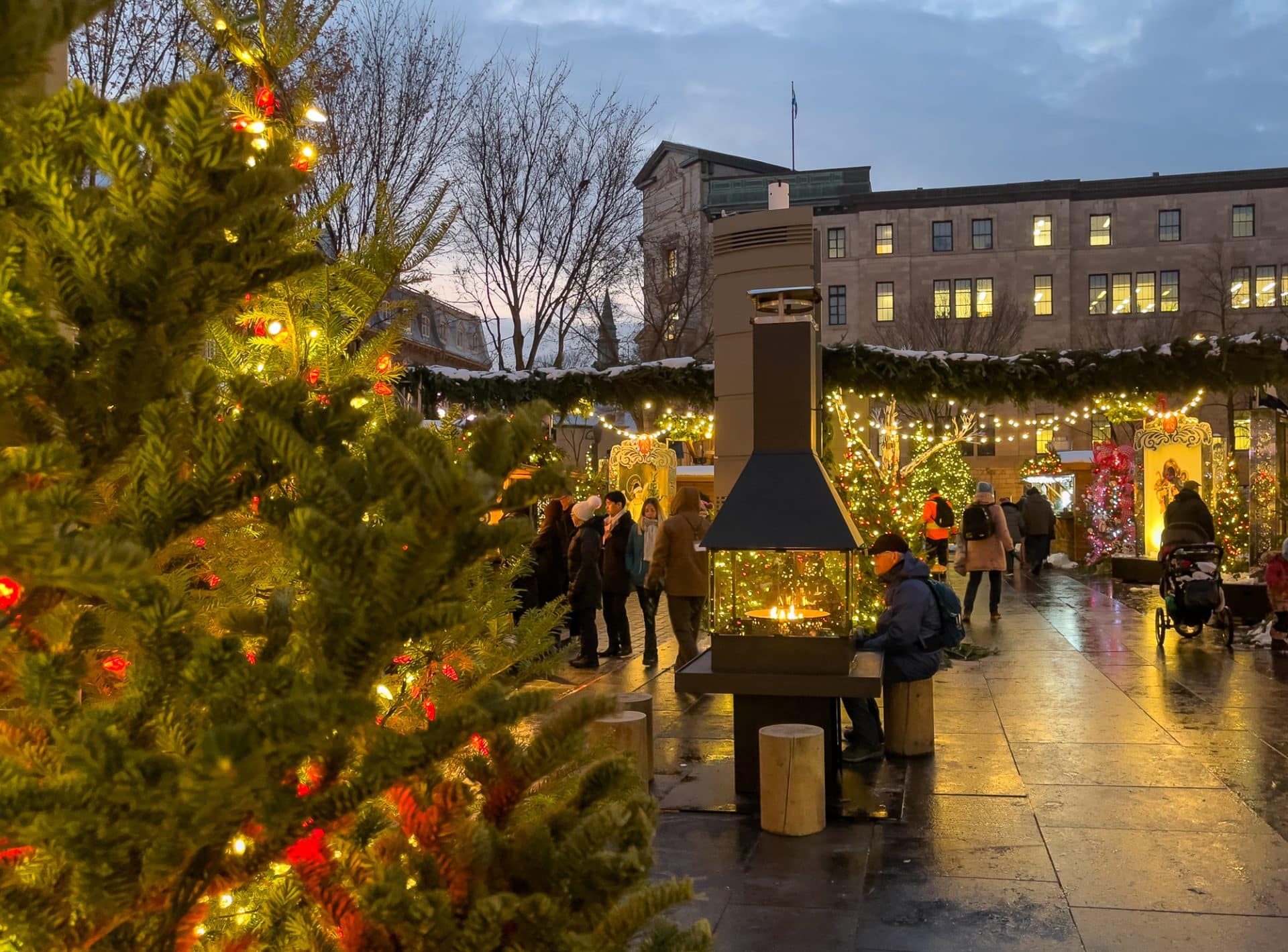 Quebec City Christmas Market Galore: A Complete Holidays Guide ...