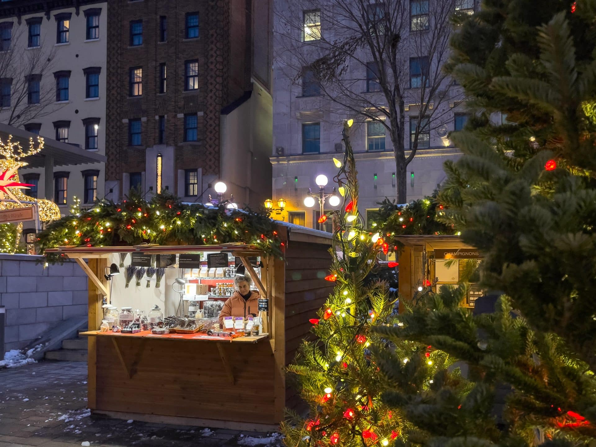 Quebec City Christmas Market Galore: A Complete Holidays Guide ...