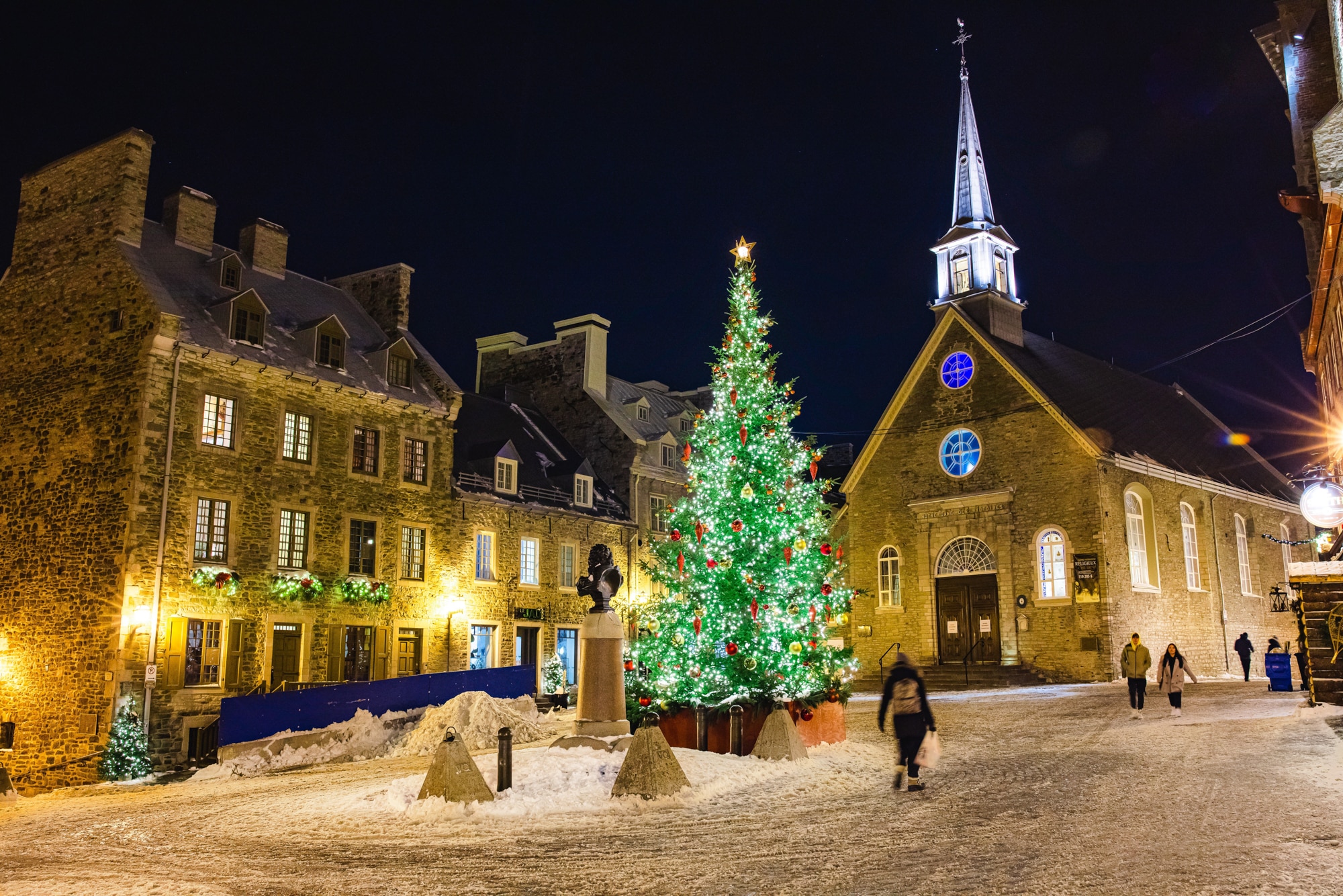 Quebec City Christmas Market Galore: A Complete Holidays Guide ...