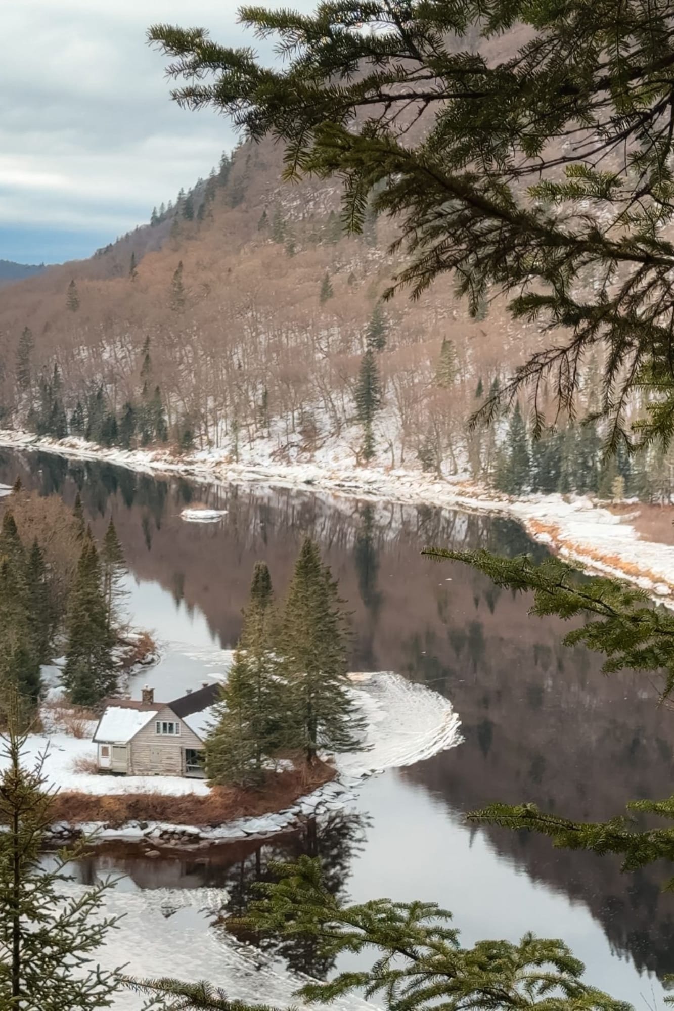 7 Best Winter Hikes in Quebec | Chasing Poutine