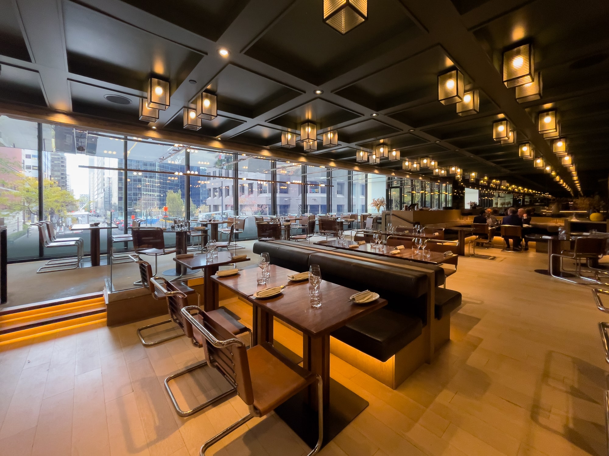 Le Boulevardier Restaurant – Where to Eat in Downtown Montreal ...